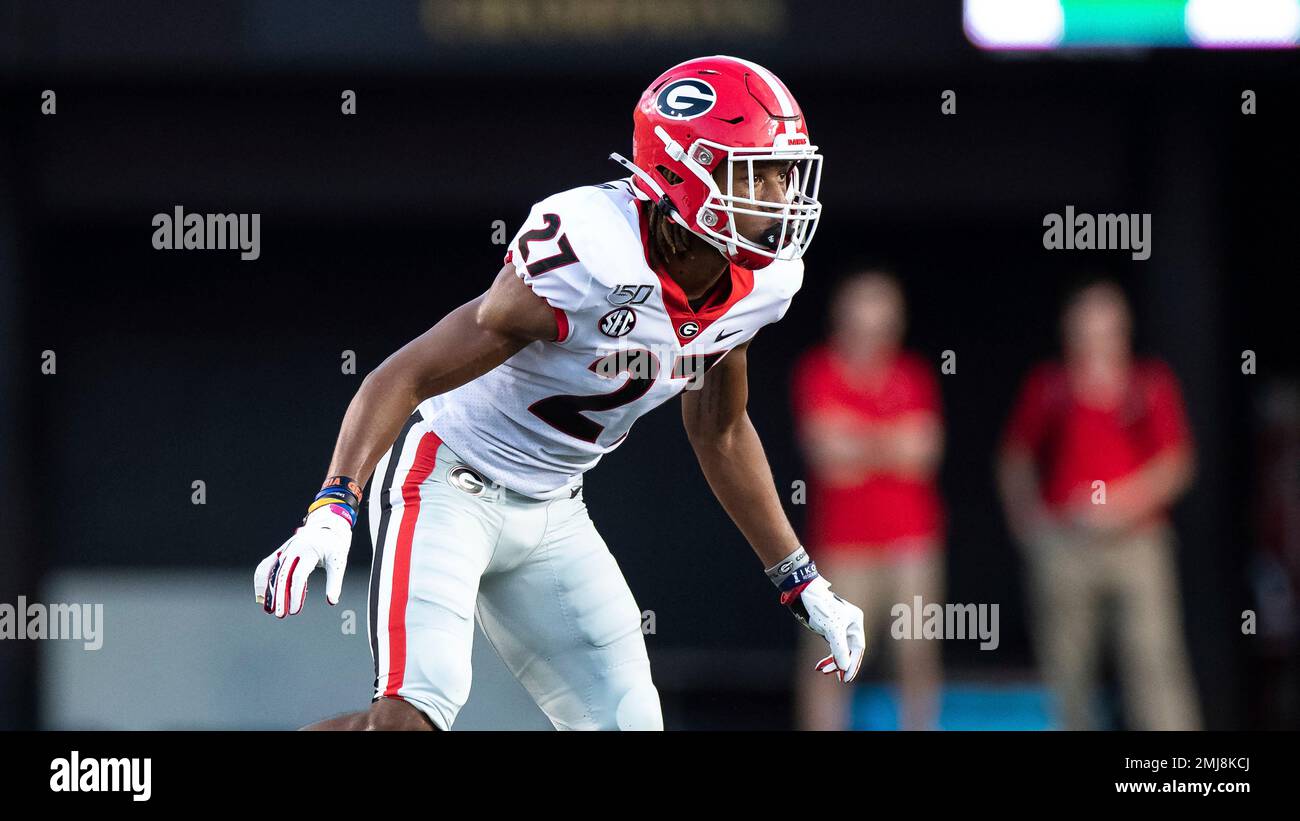Georgia Bulldogs defensive back Eric Stokes (27) moves in position ...