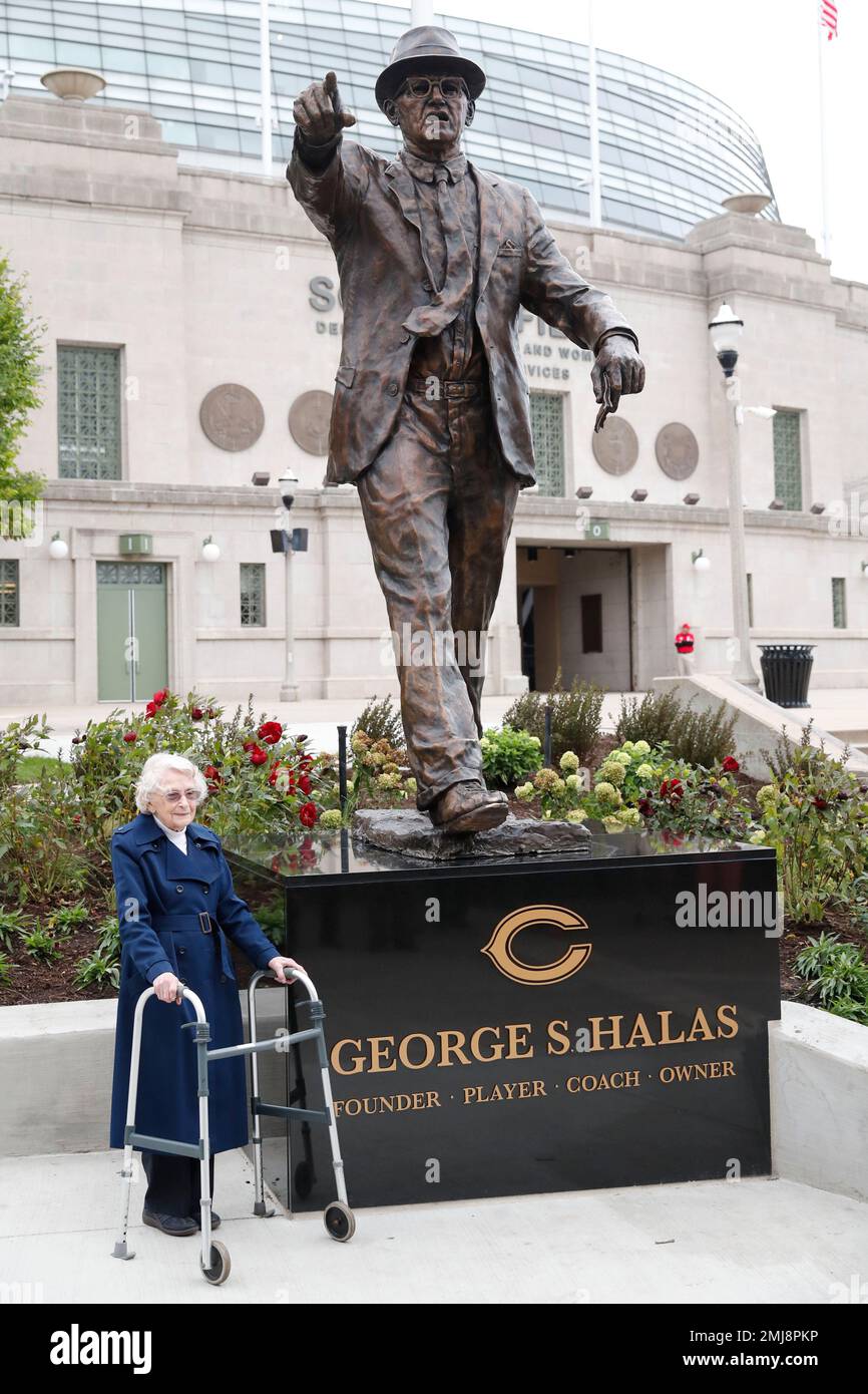 Chicago Bears owner Virginia Halas McCaskey, and daughter of Bears ...