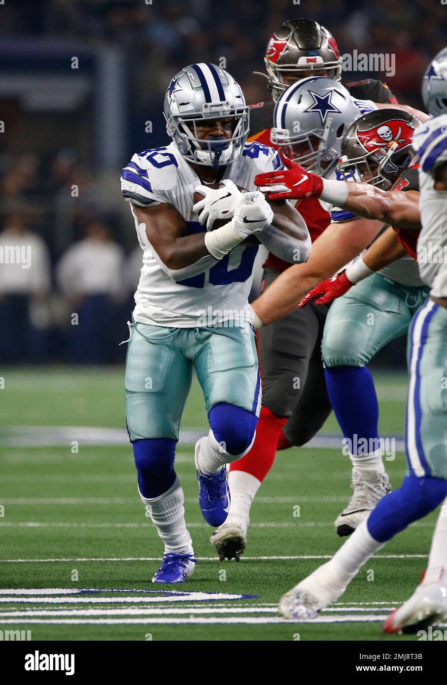 Dallas Cowboys running back Mike Weber (40) runs the ball agains the ...
