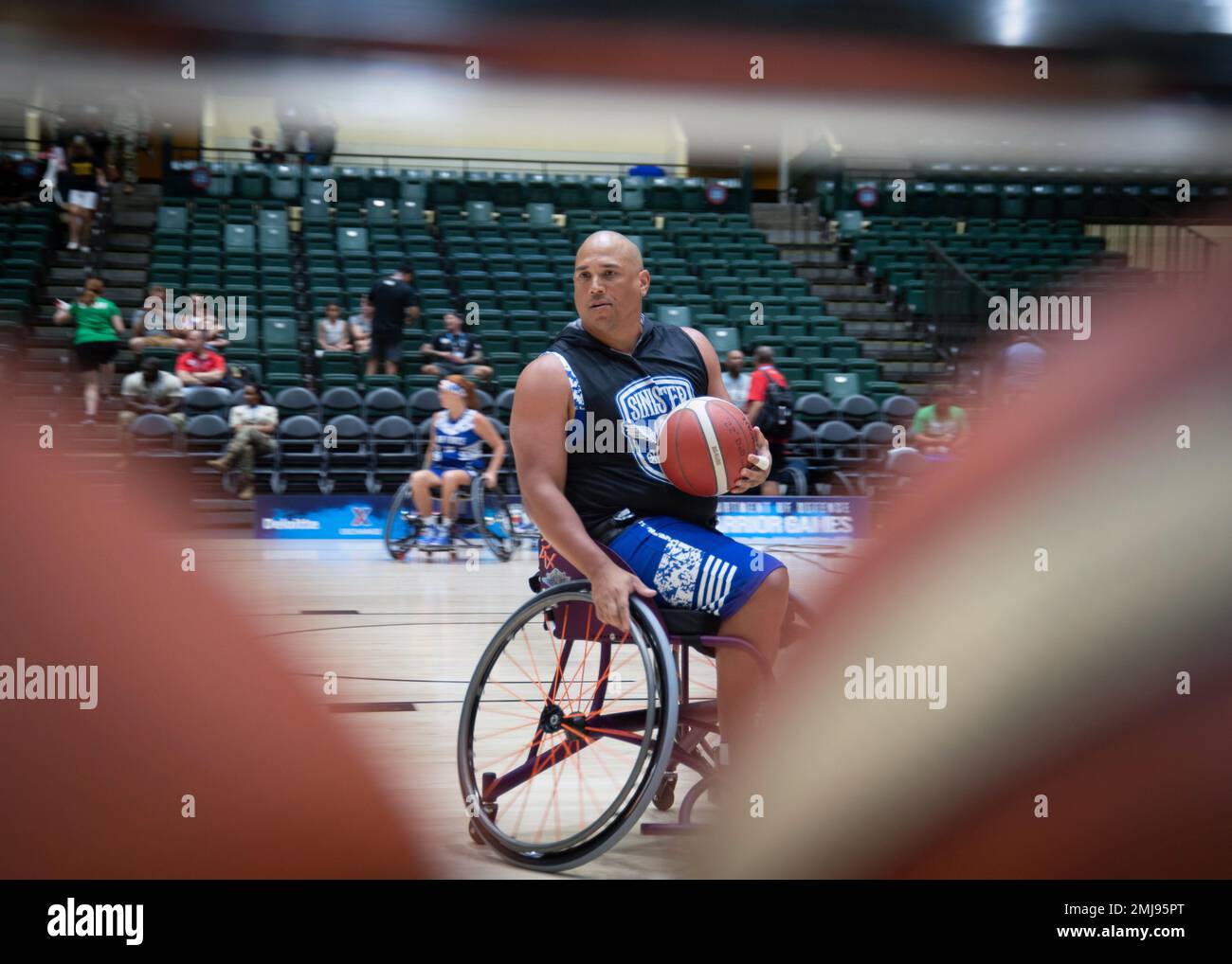 U.S. Air Force Senior Master Sgt. Brian Williams, a Team Air Force ...