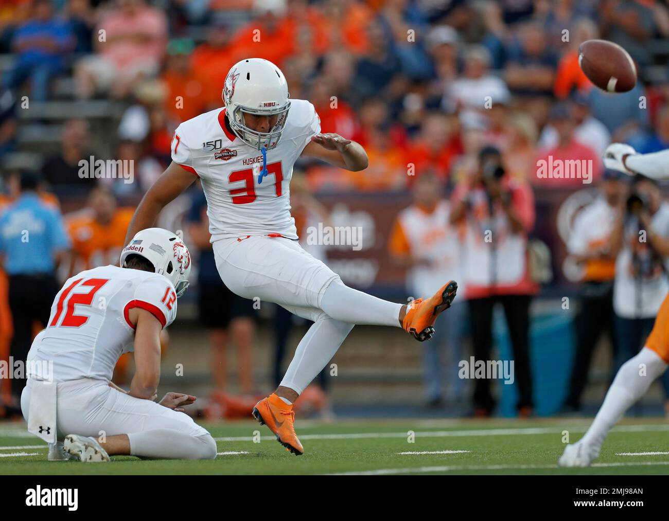 Houston Baptist kicker Tyler Blanchard (37) scores a field goal during ...
