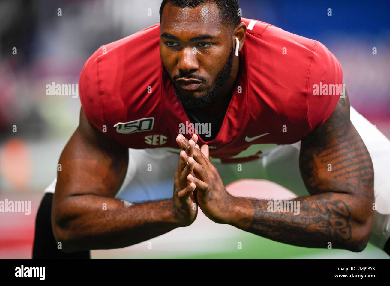 Alabama linebacker Terrell Lewis warms up before an NCAA football game ...