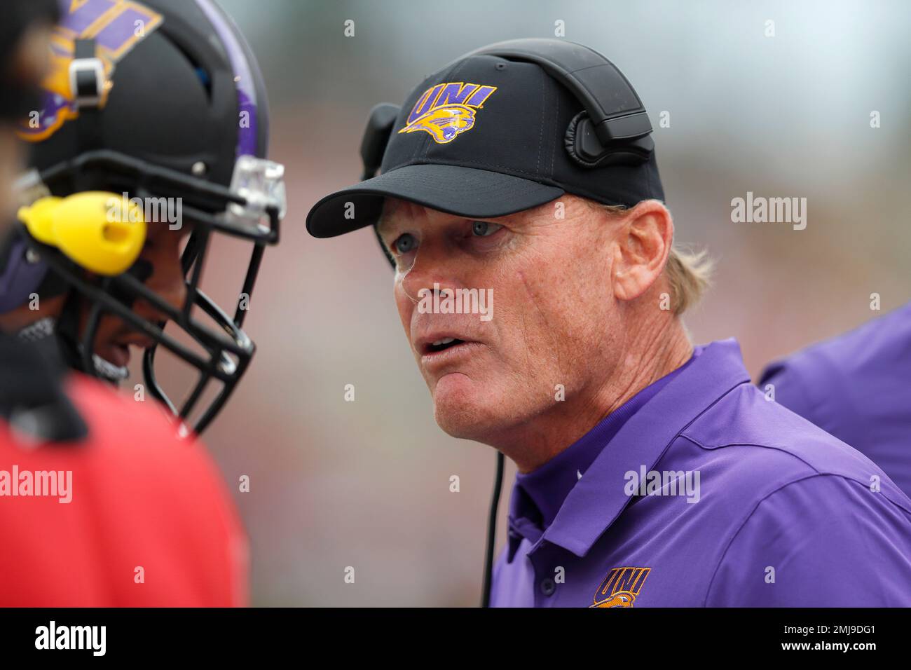 Northern Iowa head coach Mark Farley talks with is team in the first ...
