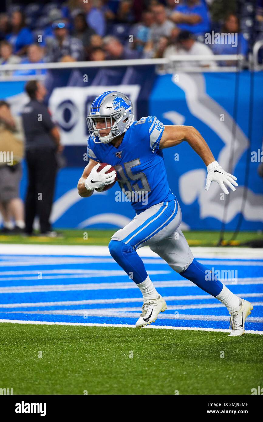 Detroit Lions wide receiver Tom Kennedy (85) runs the ball against the ...