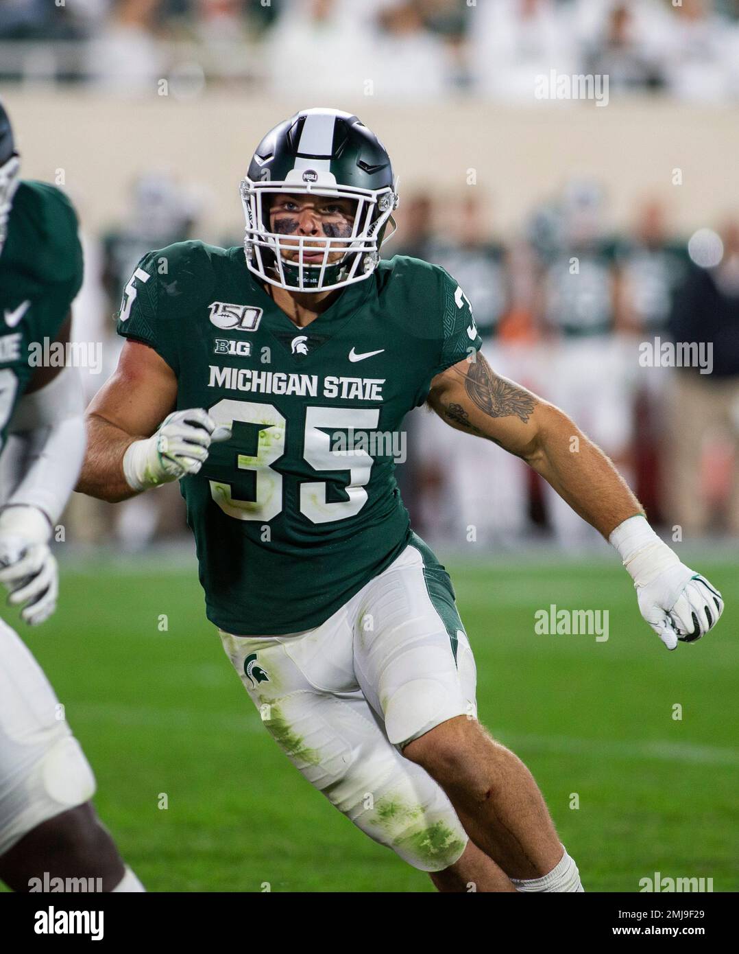 Michigan State linebacker Joe Bachie (35) defends during the second ...