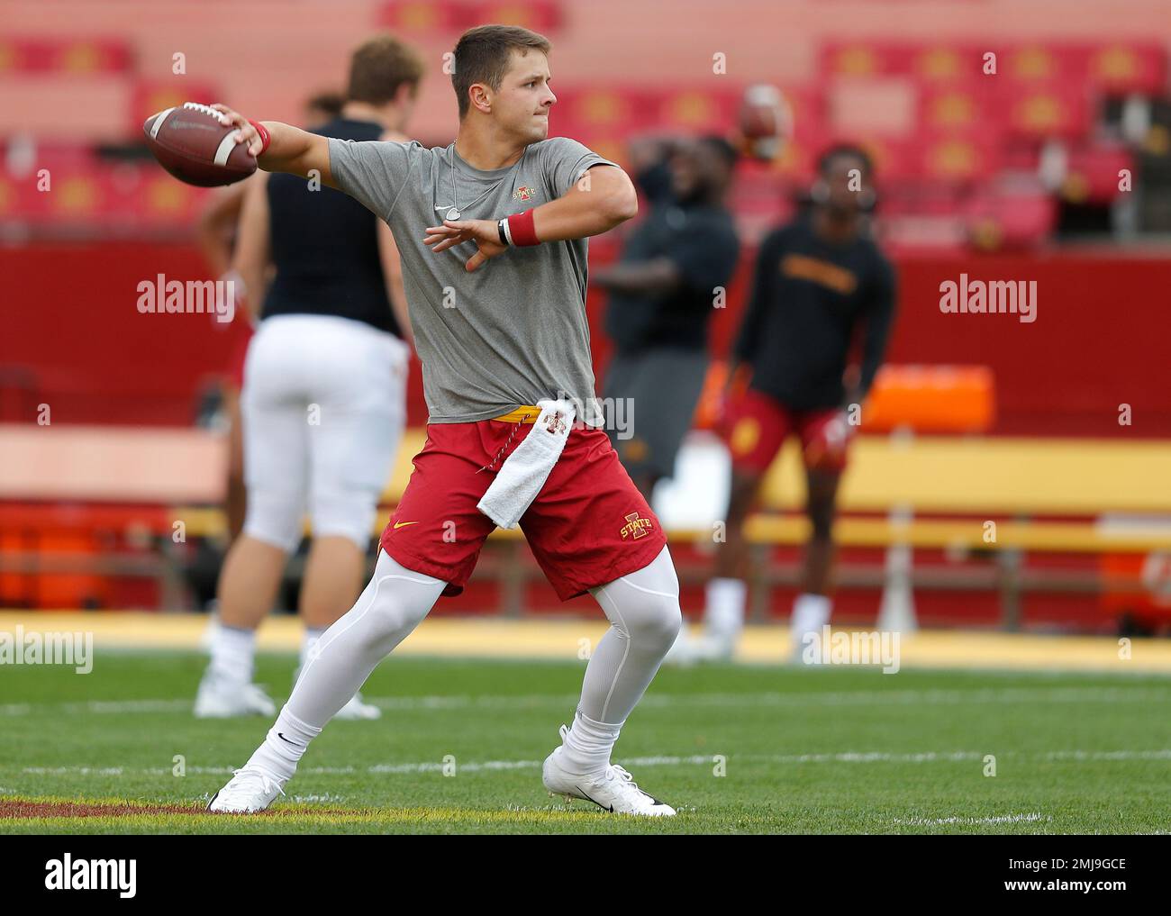 Iowa State quarterback Brock Purdy warms up before the Northern Iowa ...