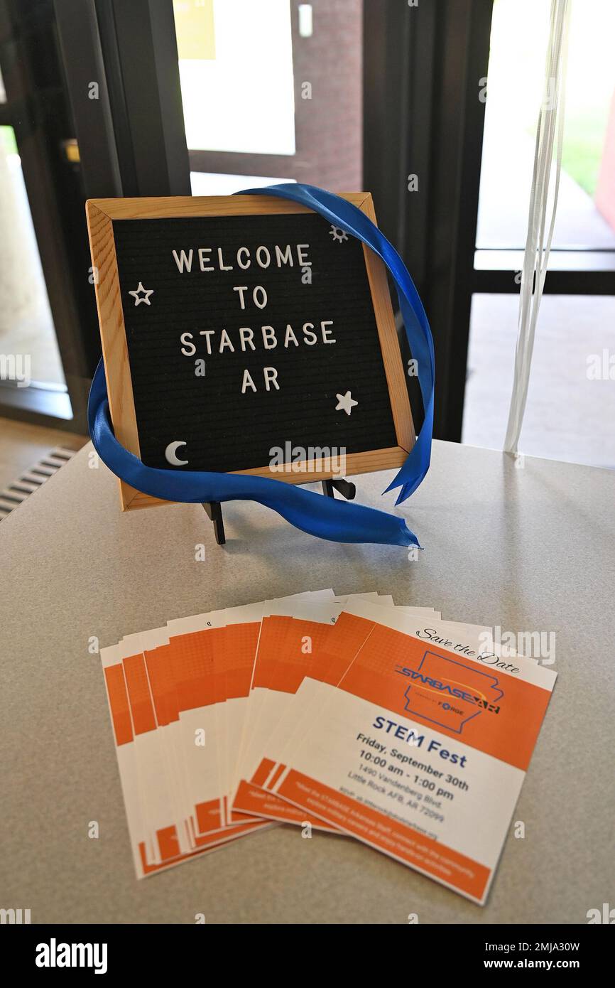 Colonel Angela Ochoa, 19th Airlift Wing and installation commander, cut ...