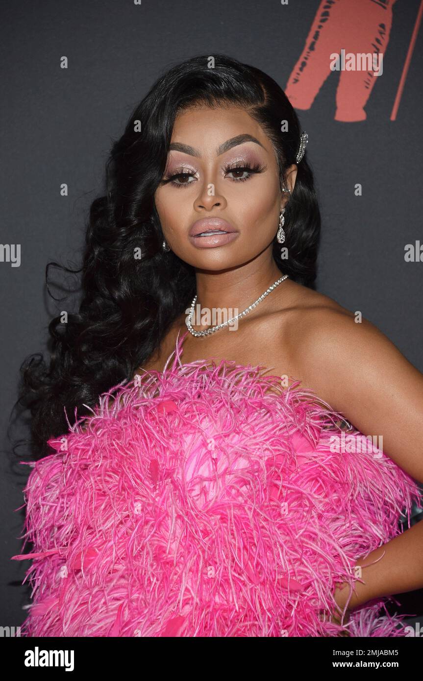 Blac Chyna arrives at the MTV Video Music Awards at the Prudential ...