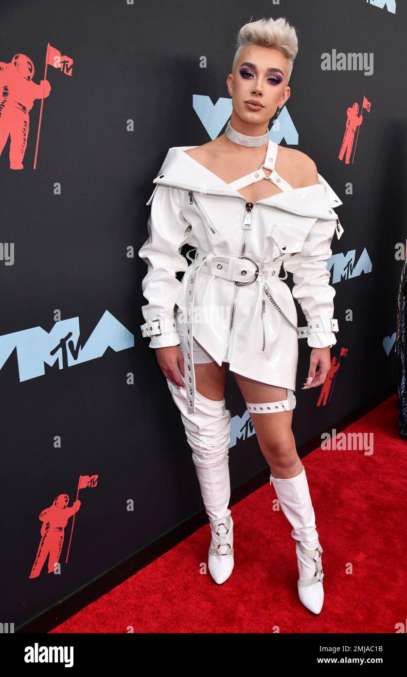 James Charles arrives at the MTV Video Music Awards at the Prudential ...