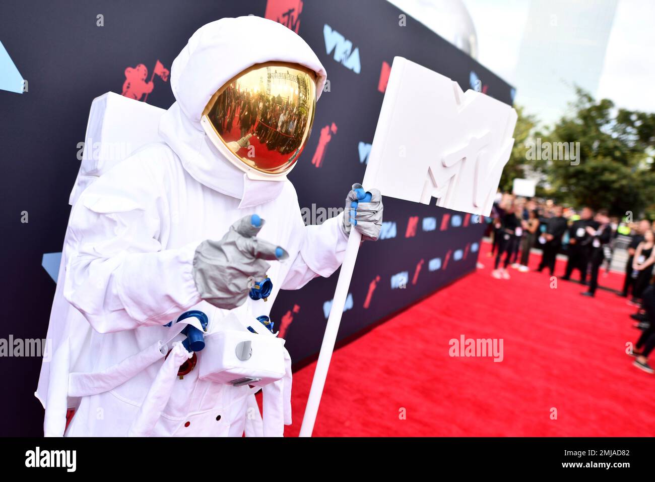 MTV Moon Man arrives at the MTV Video Music Awards at the Prudential ...