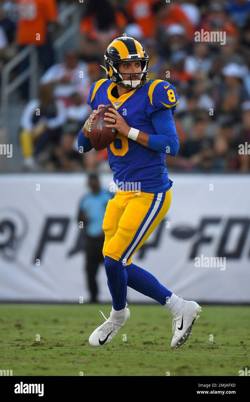 Los Angeles Rams quarterback Brandon Allen gets set to pass during a ...