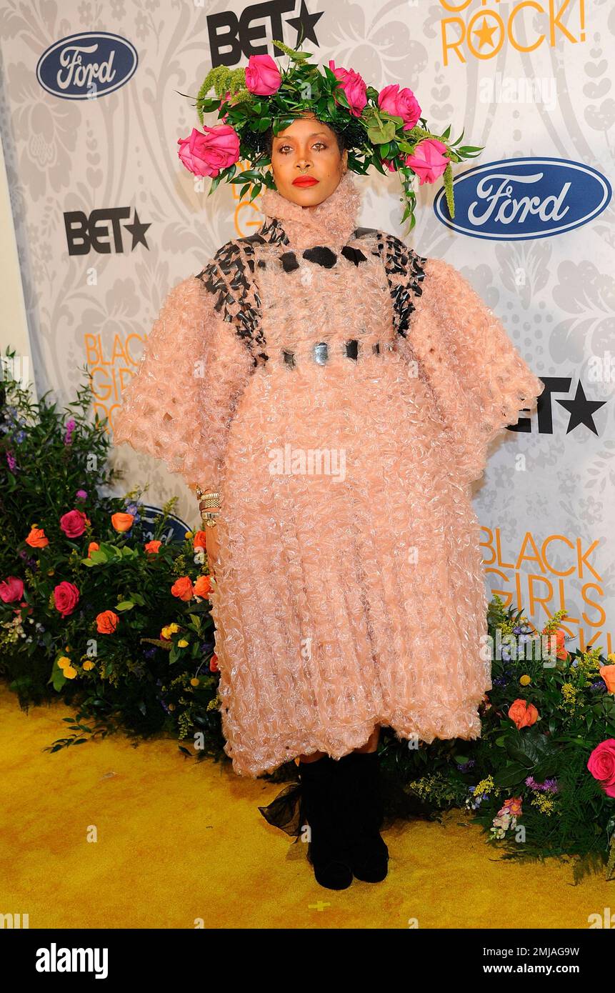 Erykah Badu attends the 2019 Black Girls Rock! Awards Red Carpet at the ...