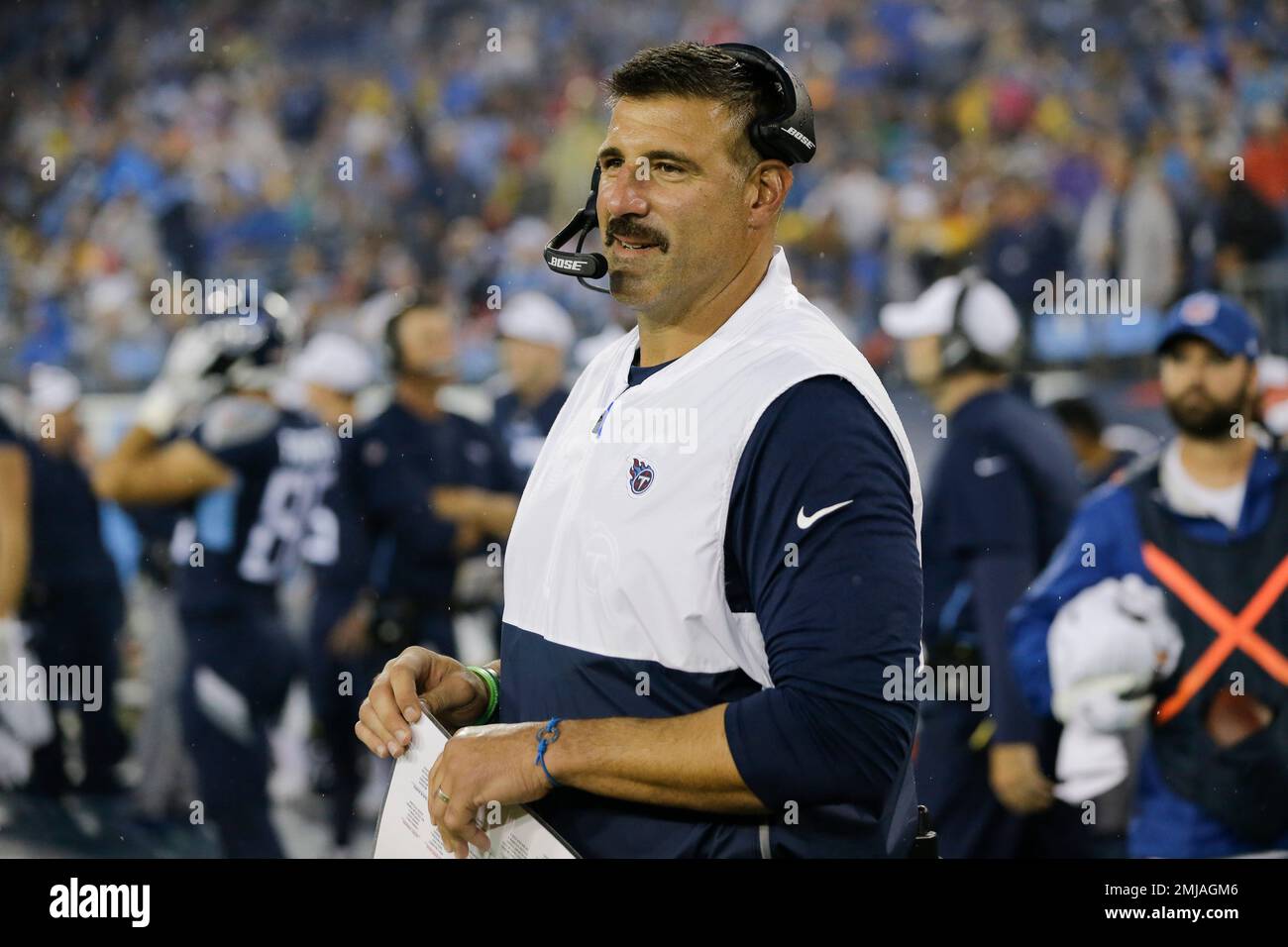 Tennessee Titans head coach Mike Vrabel waits for the start of a ...