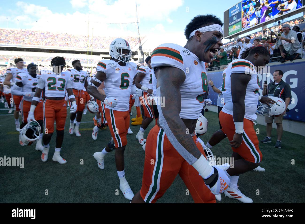 Miami tight end Brevin Jordan (9) leaves the field after warmups before ...