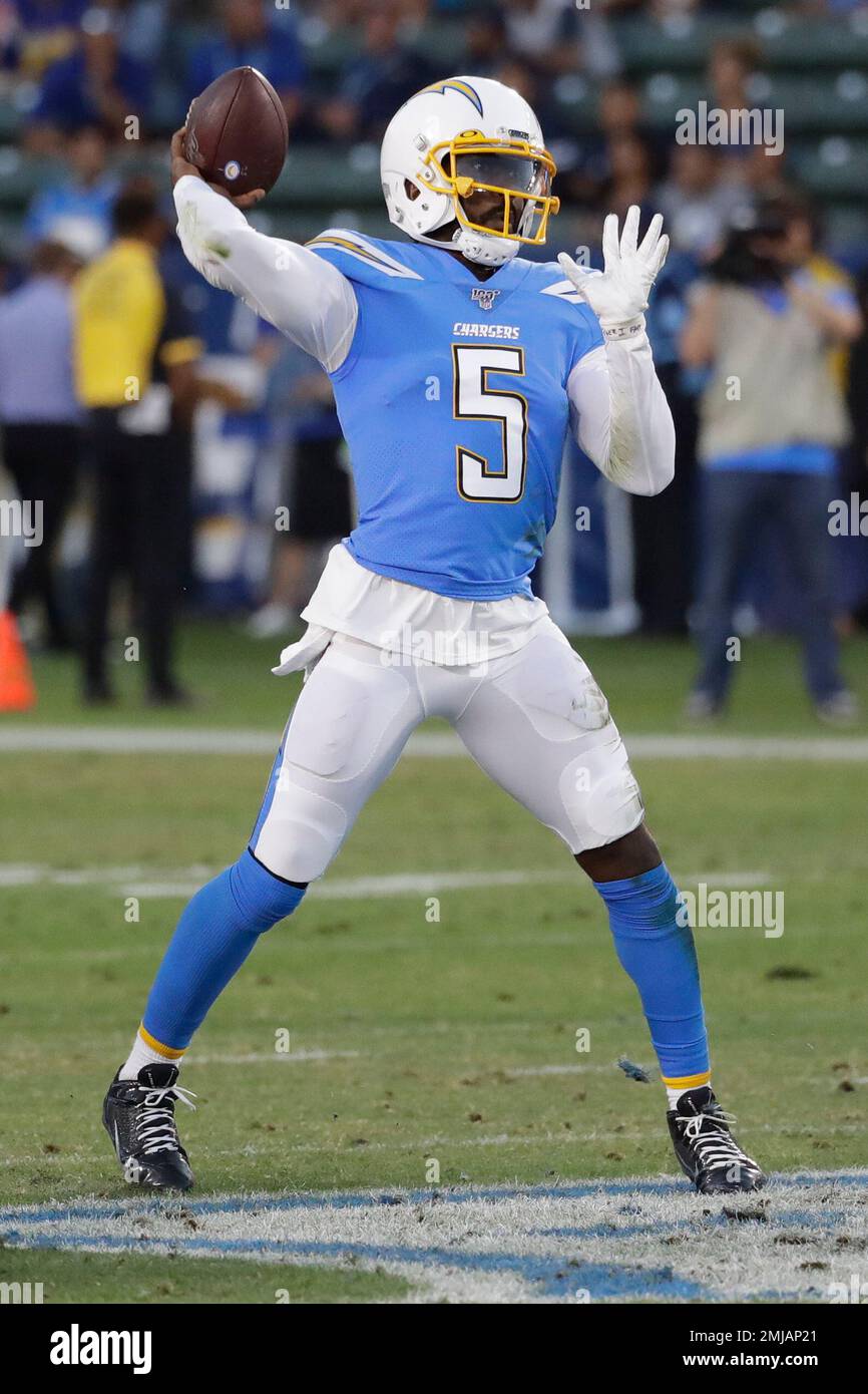 Los Angeles Chargers quarterback Tyrod Taylor passes against the ...