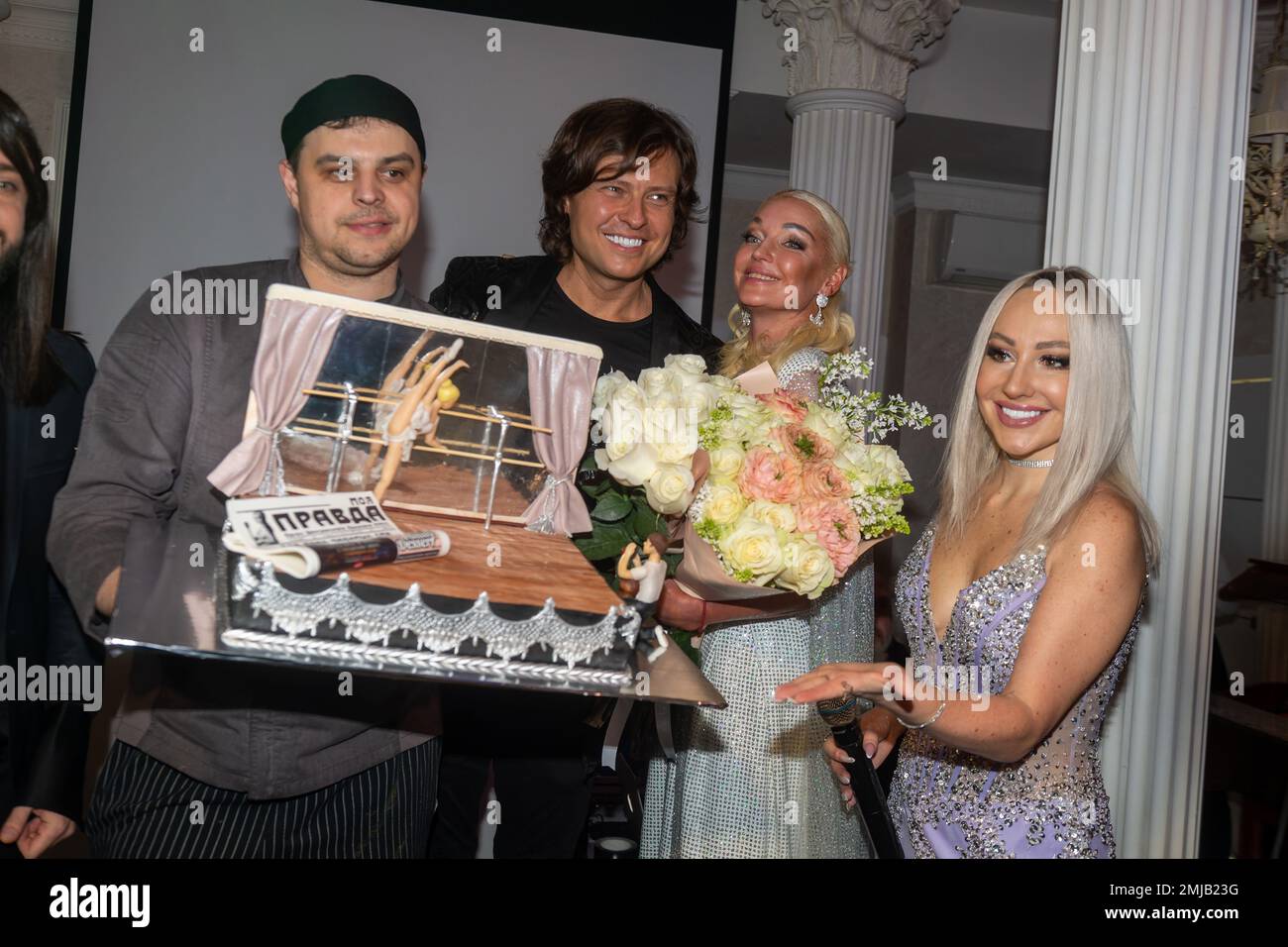 Moscow. The singer Prokhor Shalyapin (the second at the left) and the ...