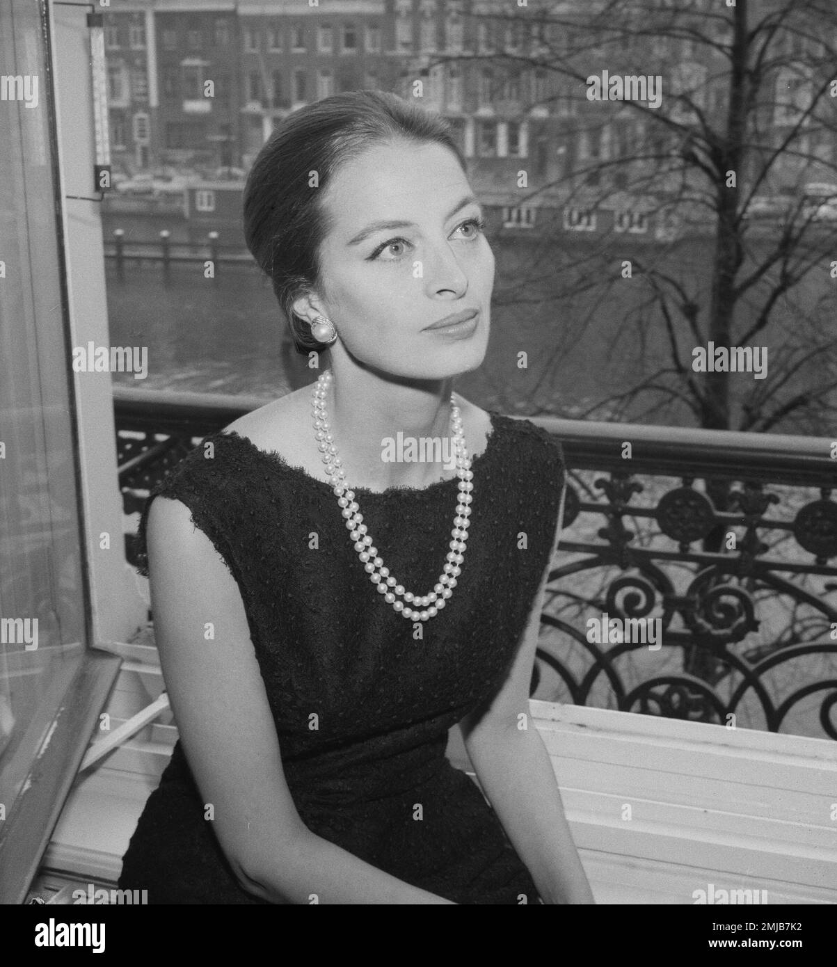 French model and actress hi-res stock photography and images - Alamy