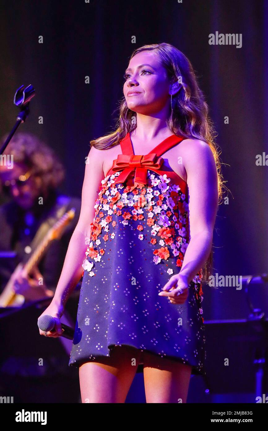 Taylor Dye of Maddie & Tae performs at the 13th Annual ACM Honors at ...