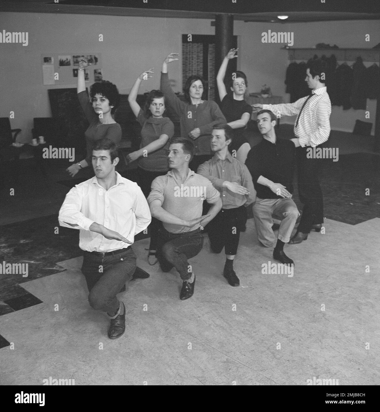 1960s dance studio hi-res stock photography and images - Alamy