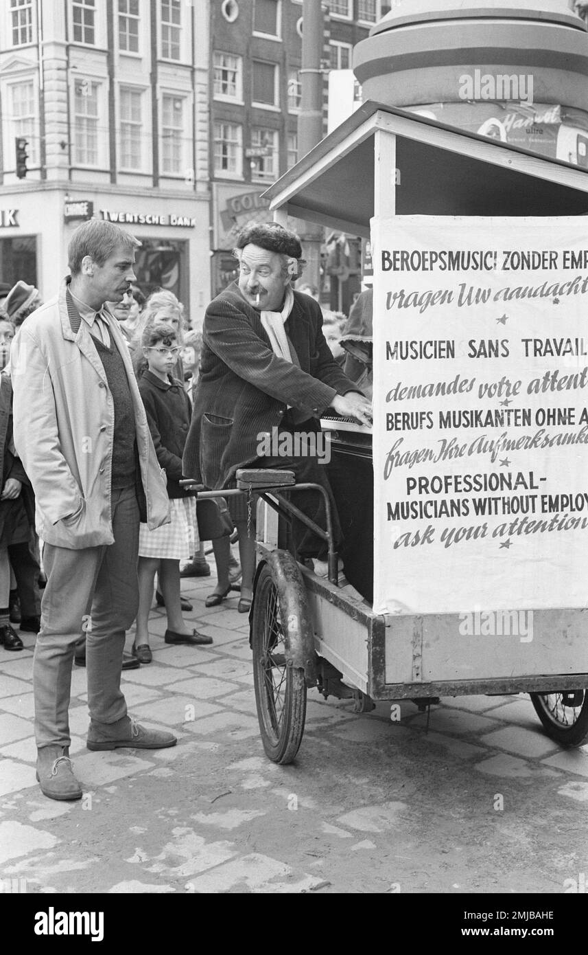 Netherland History: A scene from the Dutch film "Cycling to the moon ...
