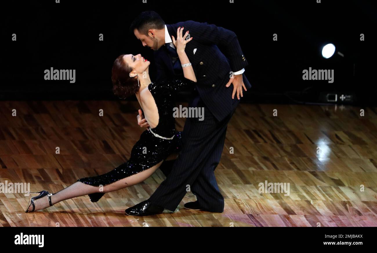 Sebastian Acosta and Laura D'Anna, from Argentina, compete in the Stage ...
