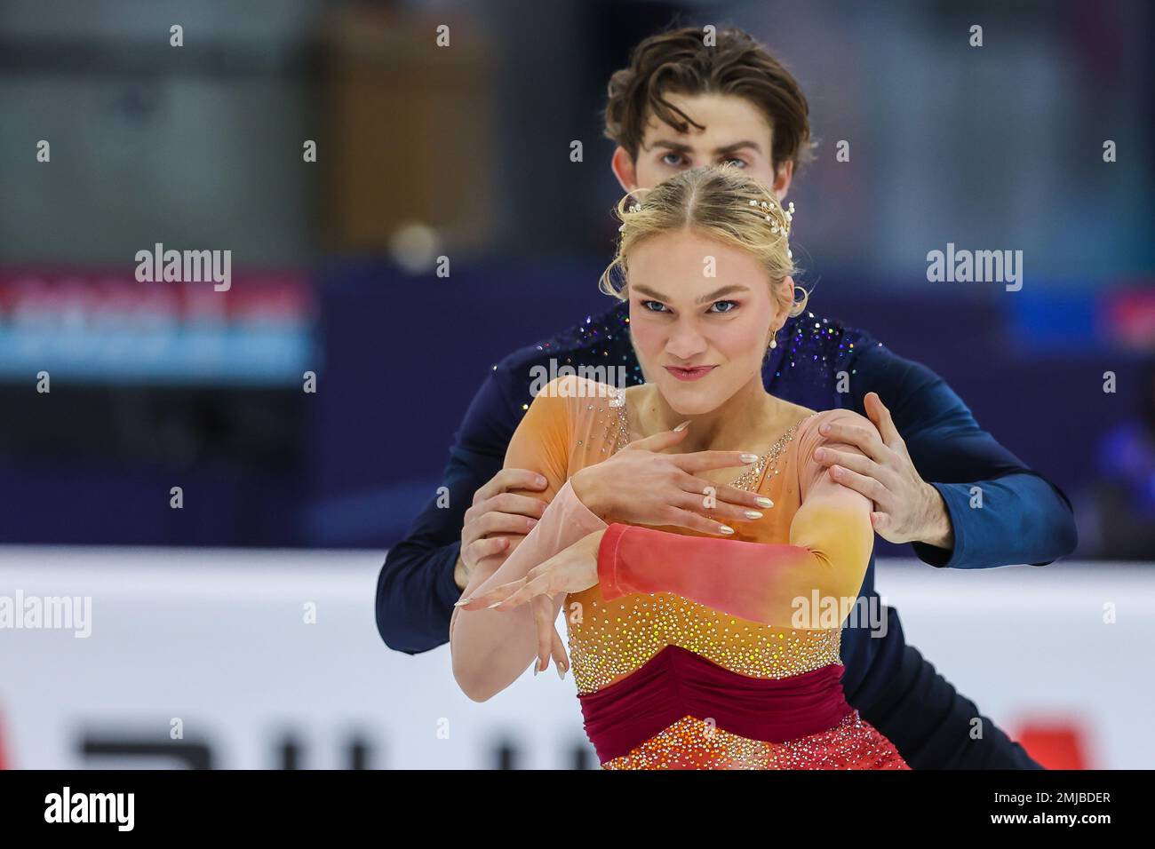 Phebe Bekker and James Hernandez of Great Britain competes during ISU ...