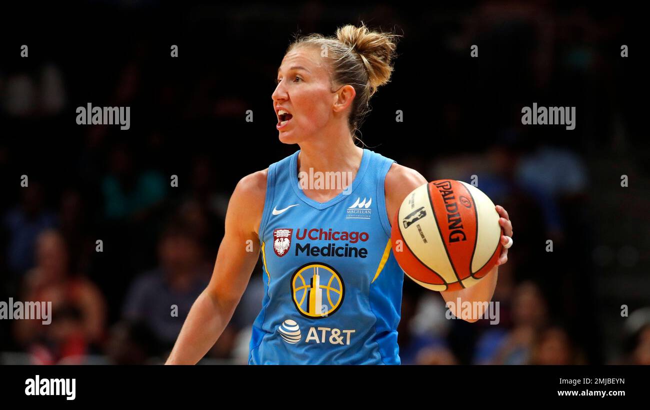 Chicago Sky guard Courtney Vandersloot (22) is shown in action against ...