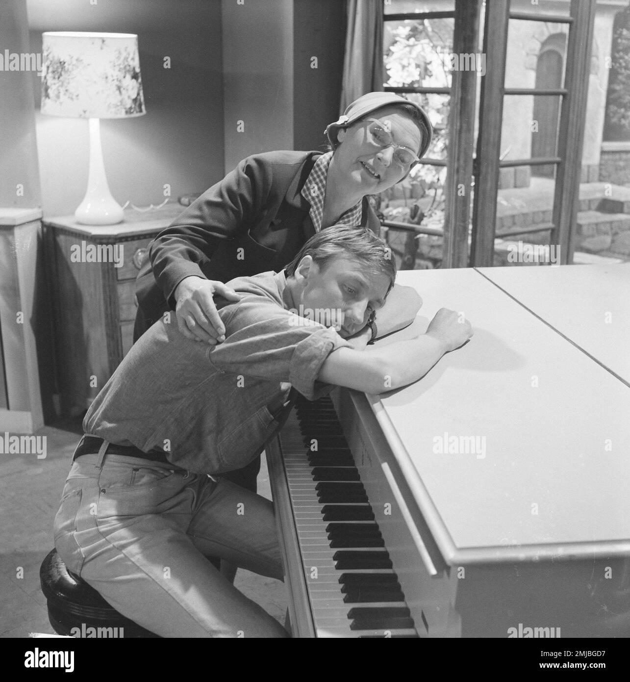 Jules holland hi-res stock photography and images - Alamy