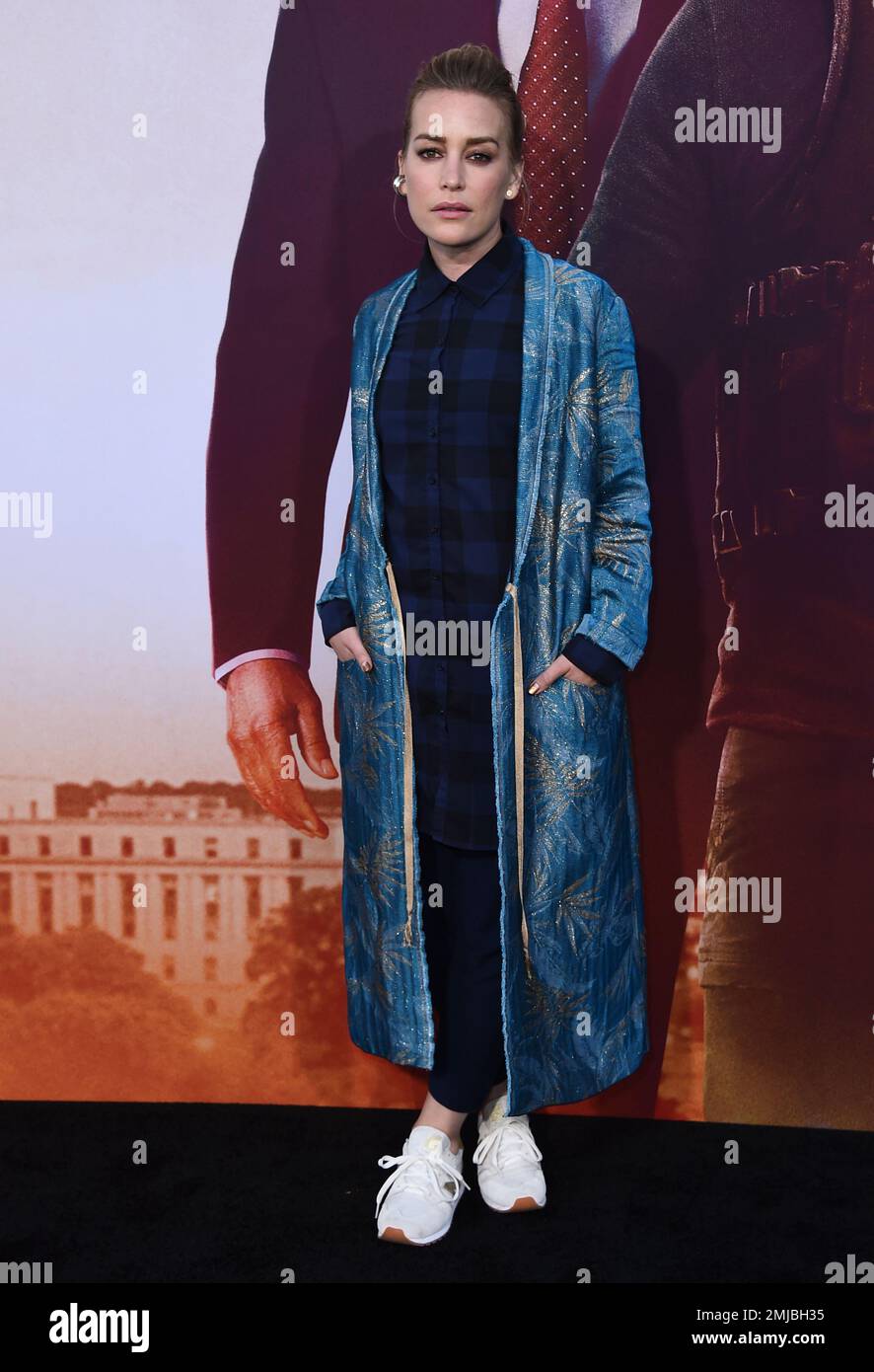 Piper Perabo arrives at the Los Angeles premiere of "Angel Has Fallen ...