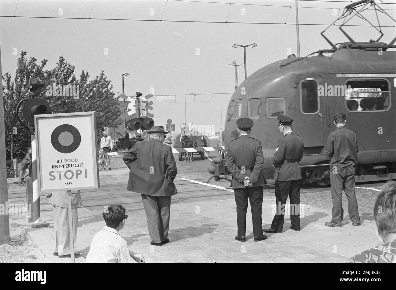 Netherlands History: The AHOB railroad crossing / installation at ...