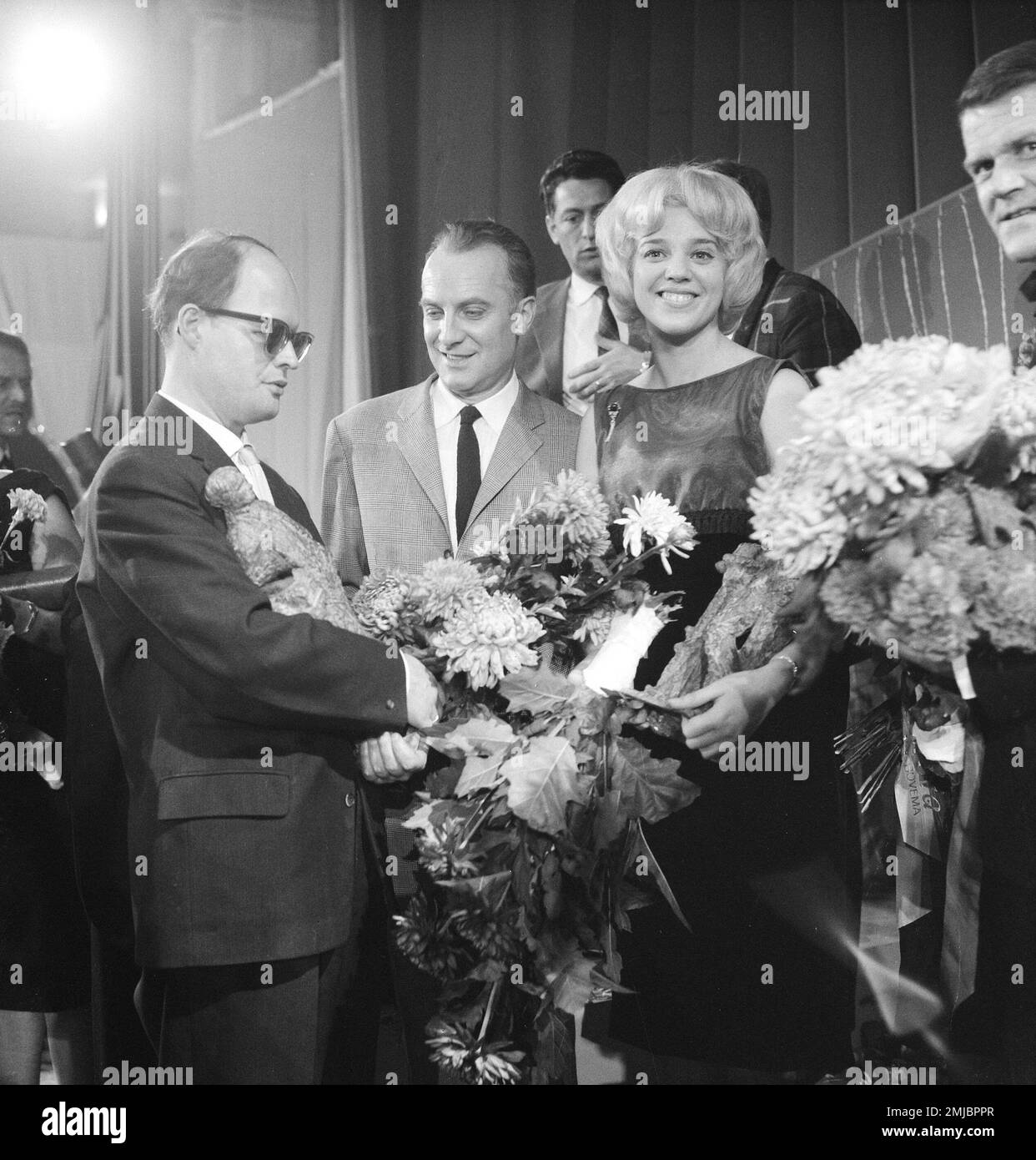 Netherlands History: Grand Gala du Disque , Wim Sonneveld , Jules de ...