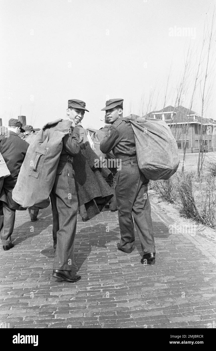 Dutch singing duo, Blue Diamonds (Ruud de Wolff and Riem de Wolff) on ...