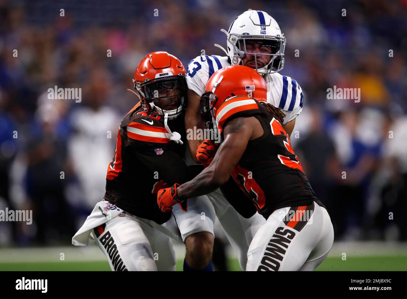 Indianapolis Colts tight end Ross Travis (43) catches a touchdown in ...