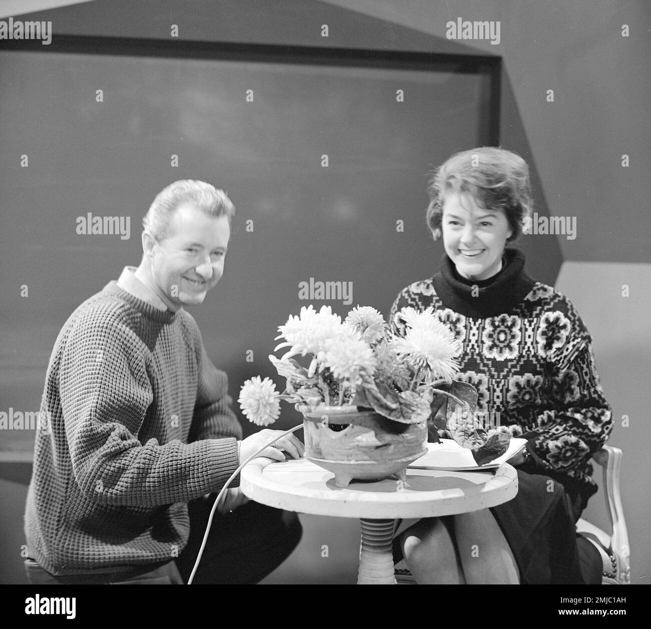 Netherlands History: New Year's Eve show in new studio NTS, Henk and ...
