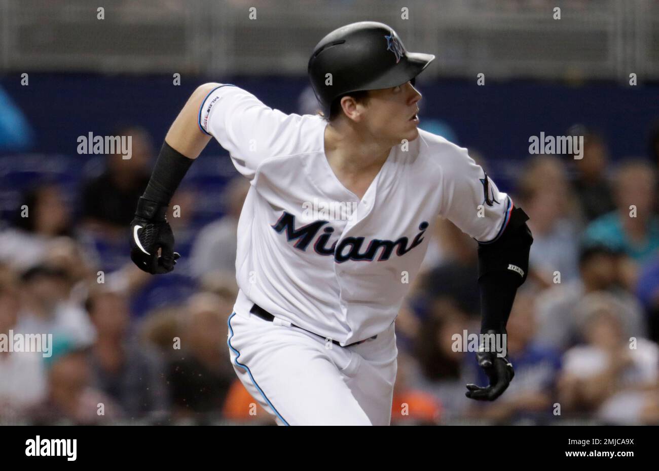Miami Marlins' Brian Anderson runs during a baseball game against the ...