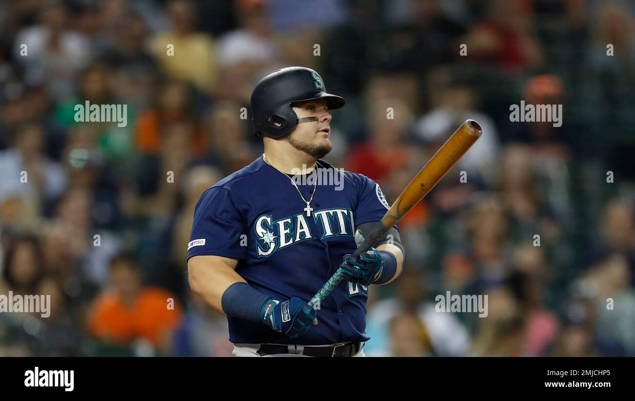 Seattle Mariners' Daniel Vogelbach bats during the sixth inning of a ...