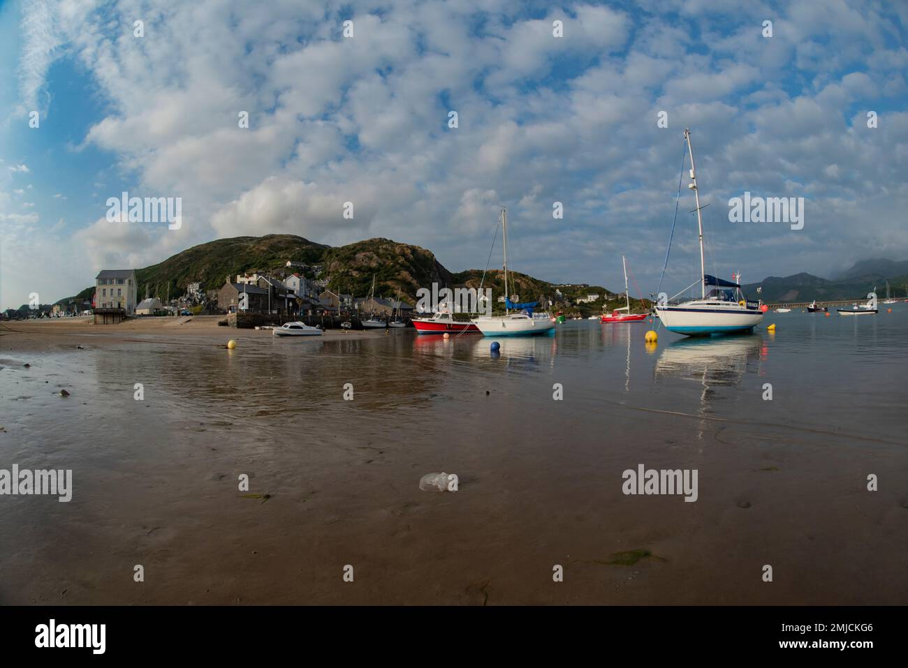 Boats at Barmouth Marina, Barmouth Bay, Barmouth, Gwynedd, Wales Stock ...