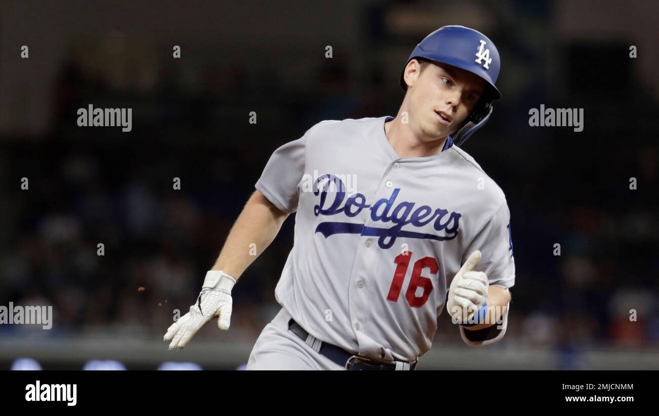Los Angeles Dodgers' Will Smith (16) runs the bases after hitting a ...