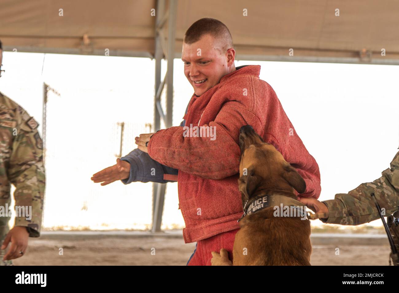 Soldiers from the 35th Infantry Division train with Airmen from the ...