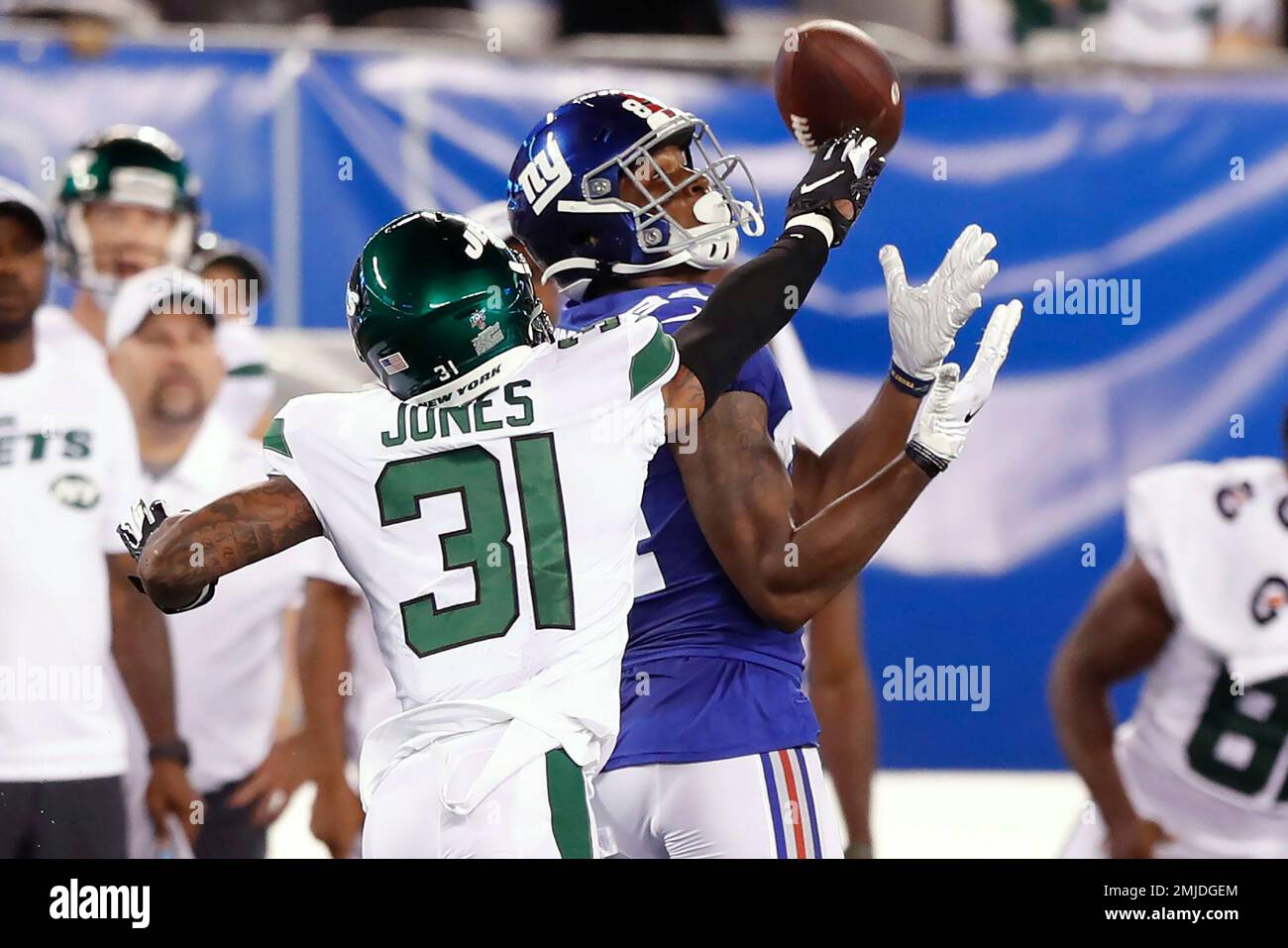 New York Giants wide receiver Alonzo Russell catches a pass in front of ...