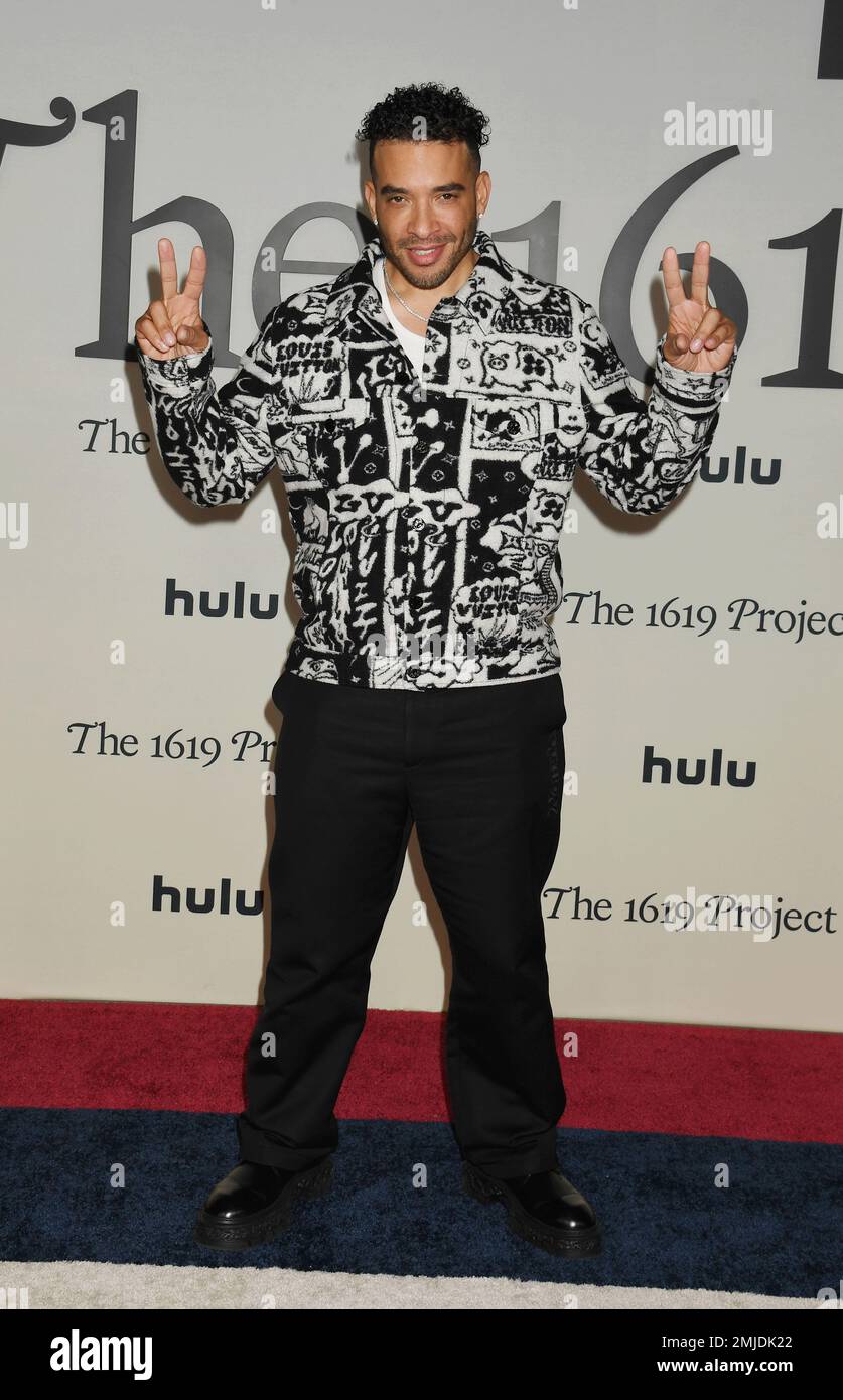 LOS ANGELES, CALIFORNIA - JANUARY 26: Jason Lee attends the Los Angeles ...