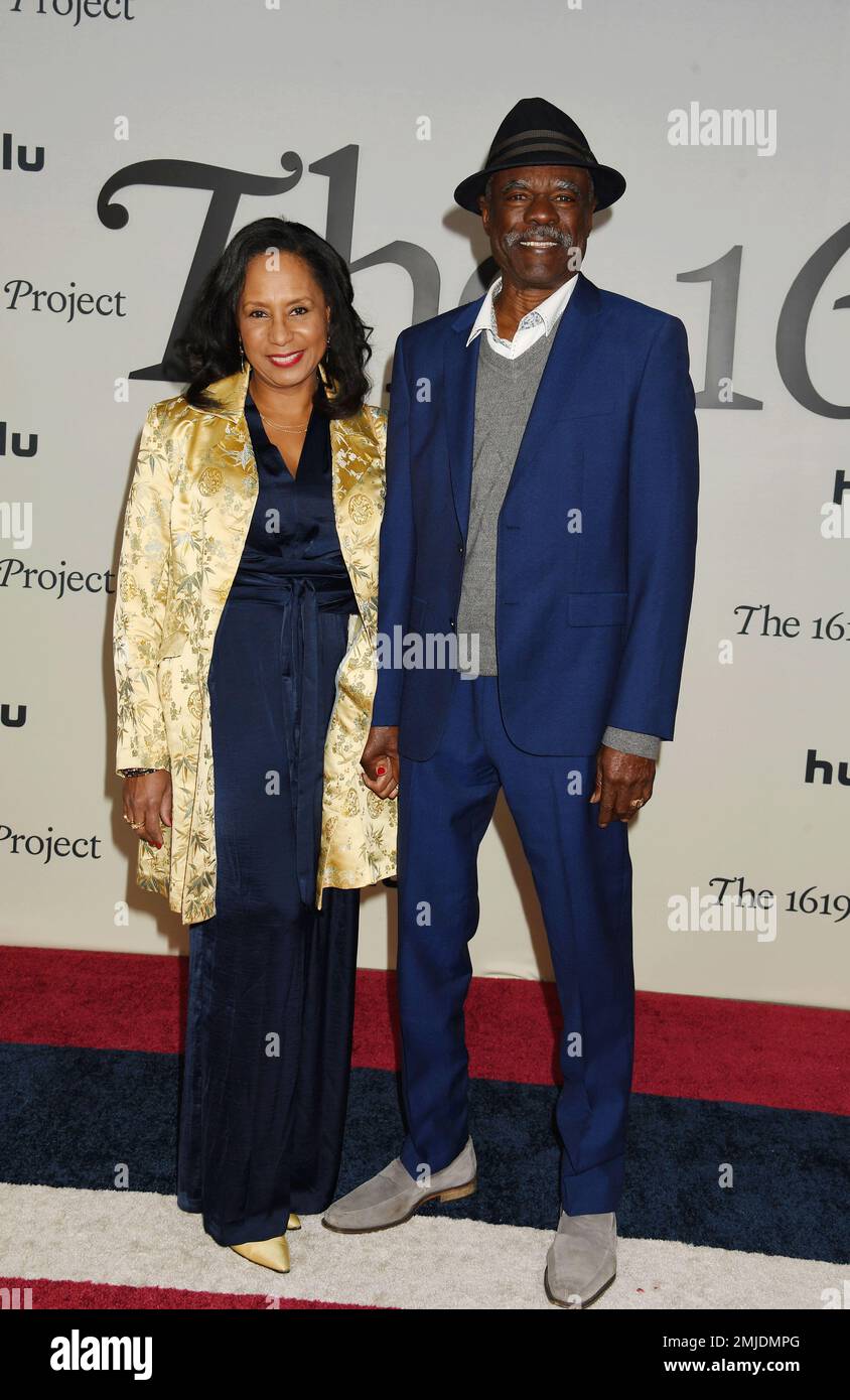 LOS ANGELES, CALIFORNIA - JANUARY 26: (L-R) Jo-Ann Allen and Glynn ...