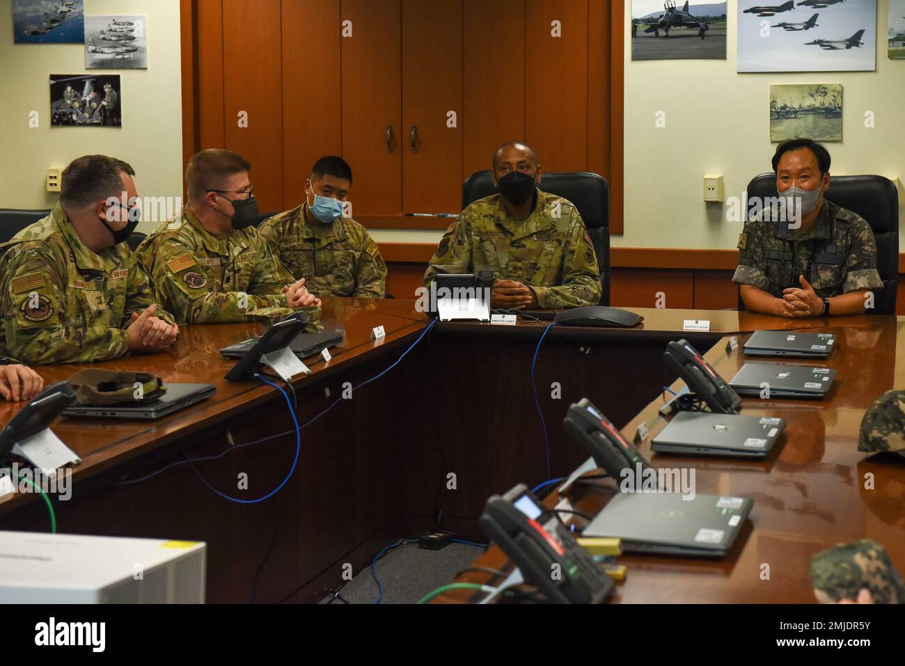 U.S. Air Force Chief Master Sgt. Reginald Shoulders (center), 8th ...