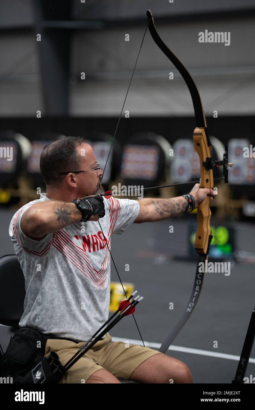 ORLANDO, Fla. (Aug. 27, 2022) Robert Milne, Team Canada, draws his bow ...