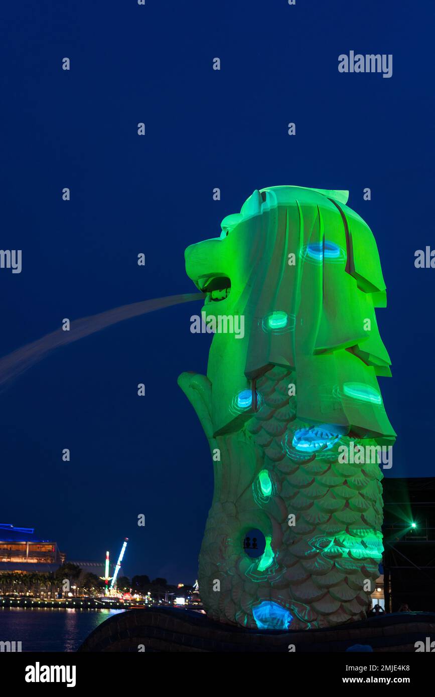 The merlion in Singapore Stock Photo - Alamy