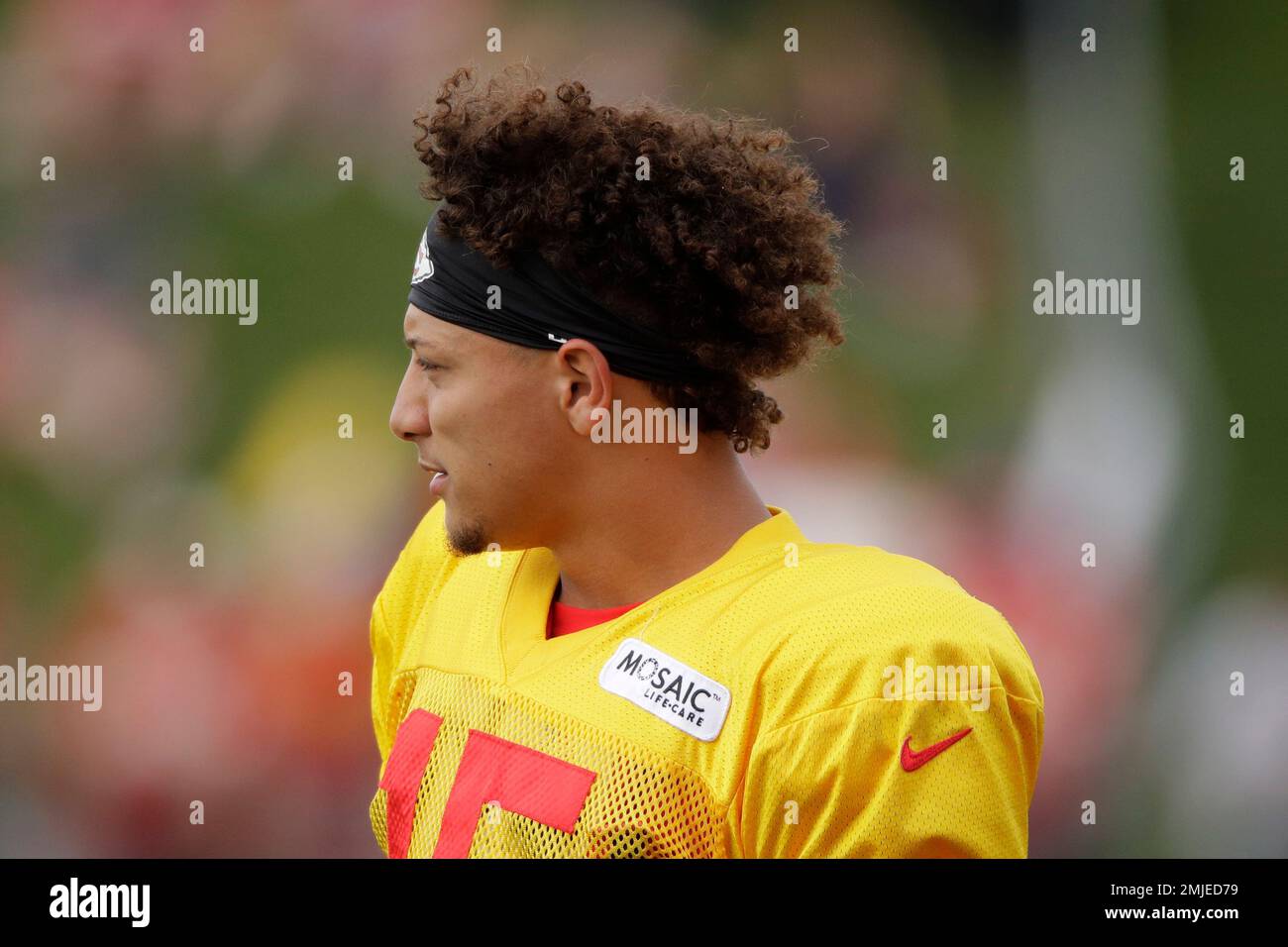 Kansas City Chiefs quarterback Patrick Mahomes watches a drill during ...