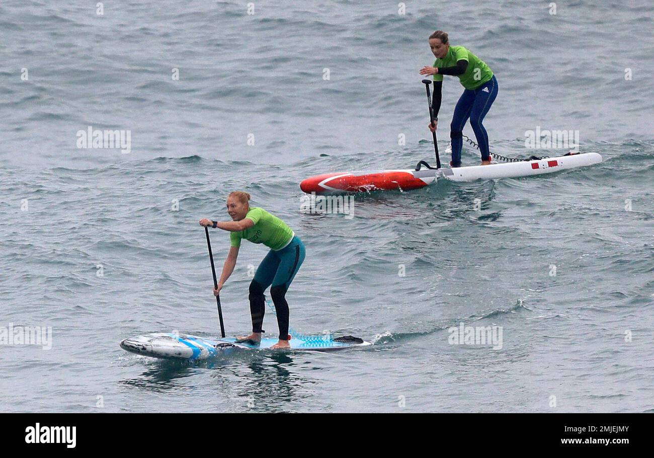 Silver medal Candice Appleby of the United States, left, and Gold ...
