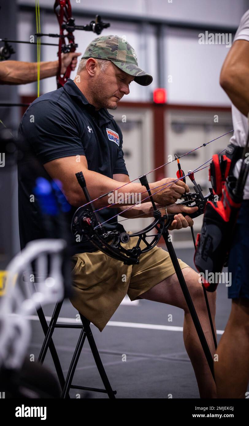 Sgt 1st class joshua olson hi-res stock photography and images - Alamy