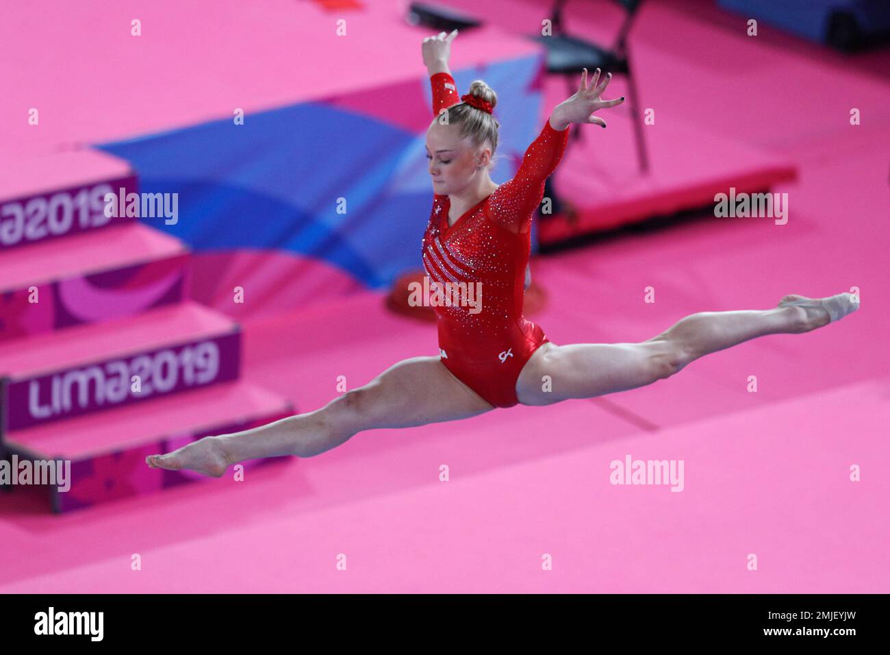 Riley McCusker of the United States competes on the beam to win the ...