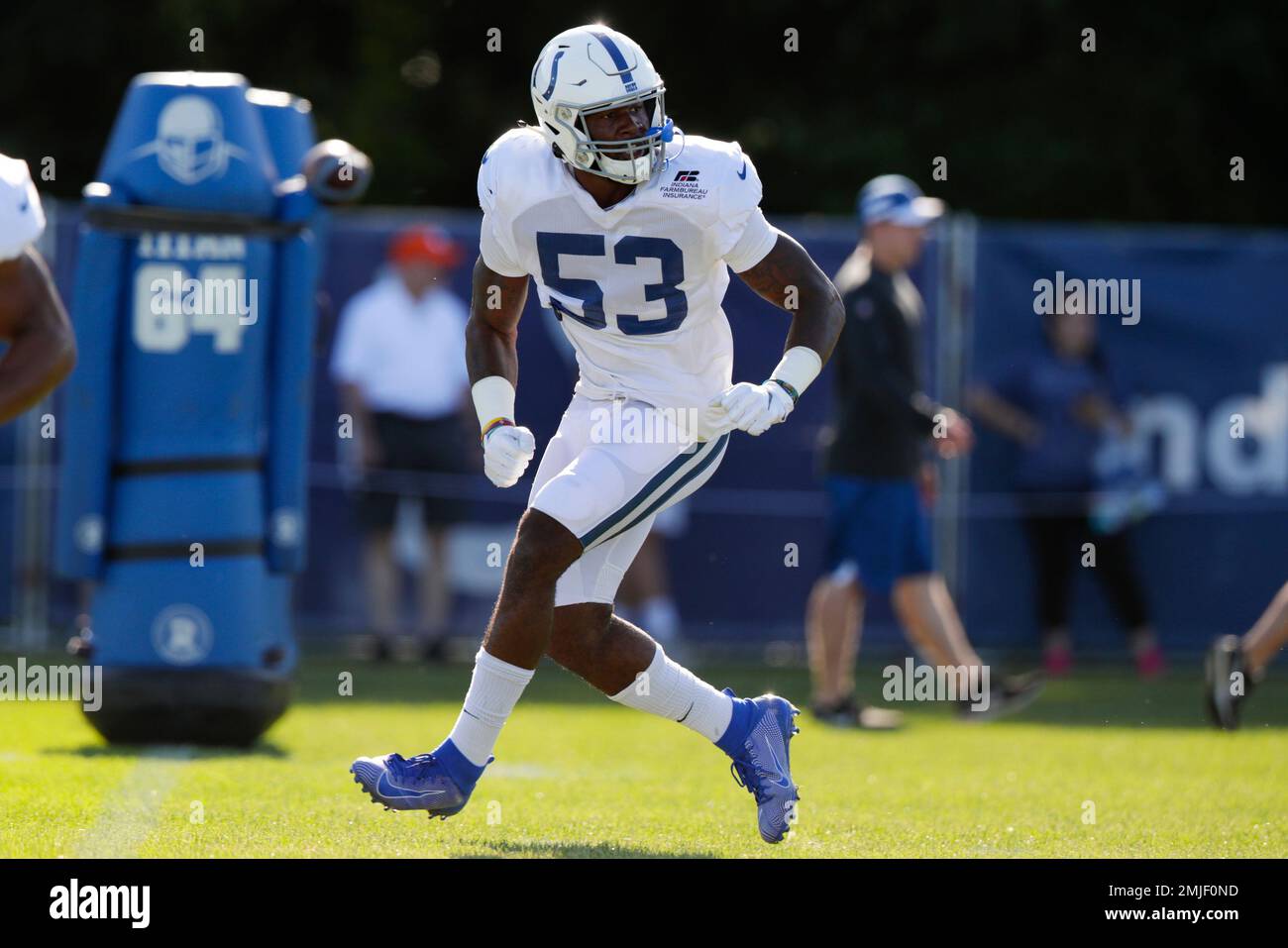 Indianapolis Colts outside linebacker Darius Leonard (53) runs a drill ...